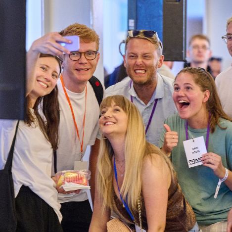 Team Building Activities for Conference Centers – Social Scavenger