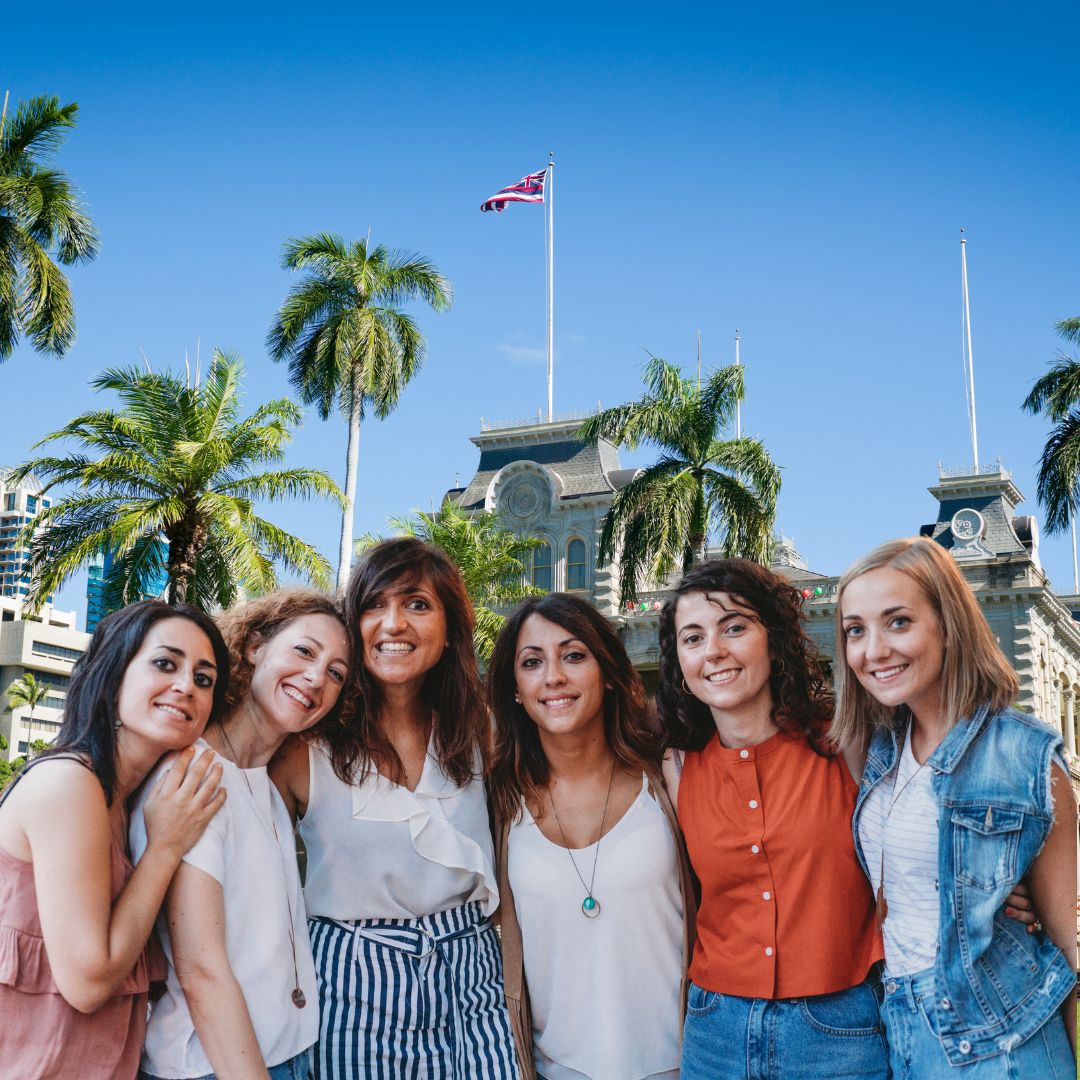 Honolulu Team Building Games – Social Scavenger