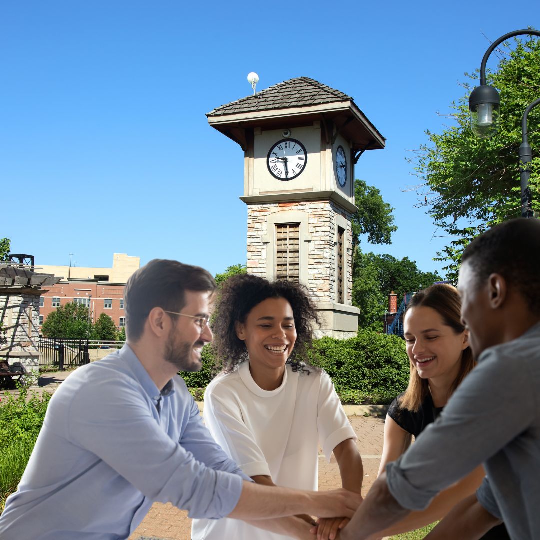 Naperville Team Building Games – Social Scavenger Naperville Team Building Games – Social Scavenger